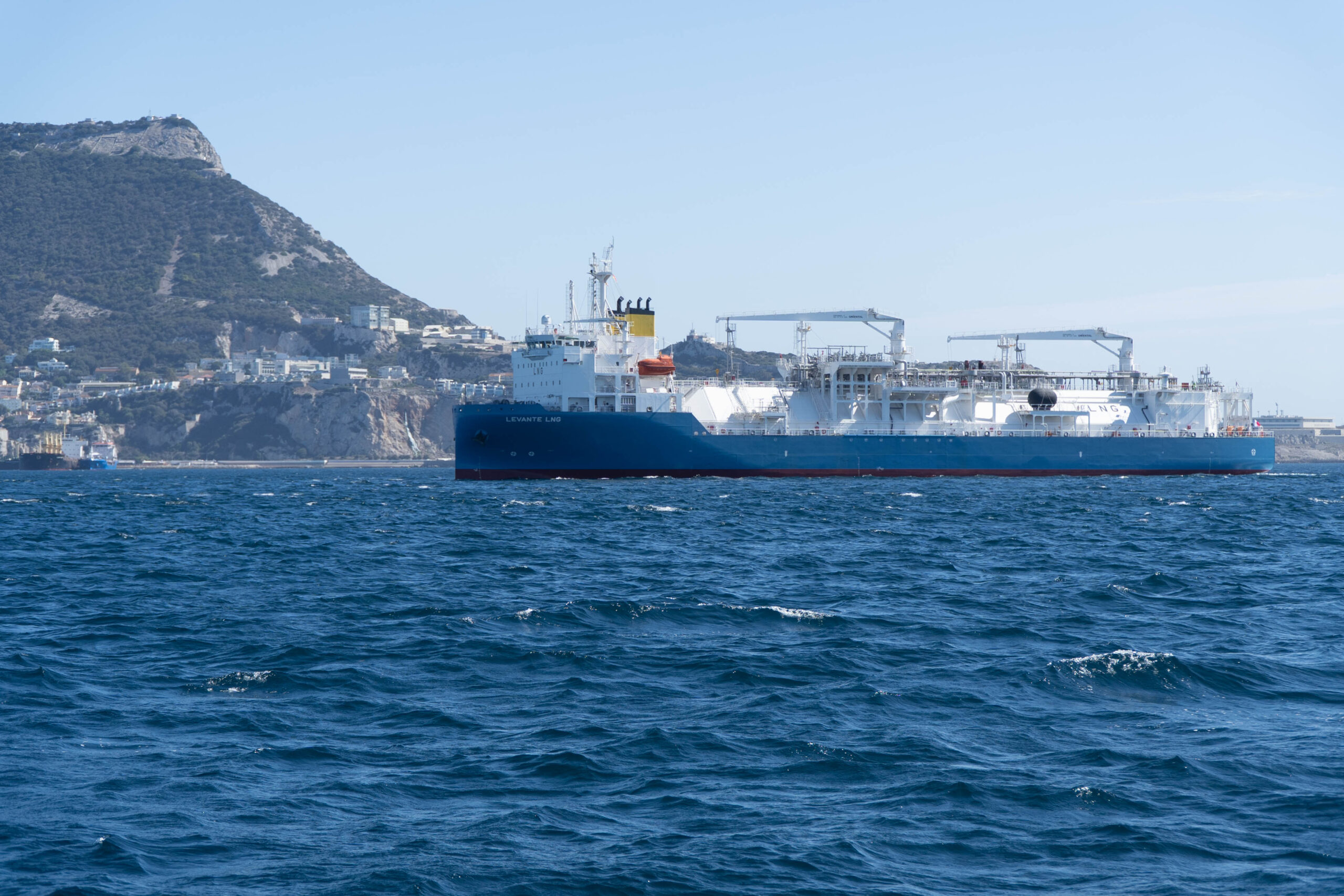 Peninsula awarded LNG bunkering operator licence in Gibraltar | ship.energy